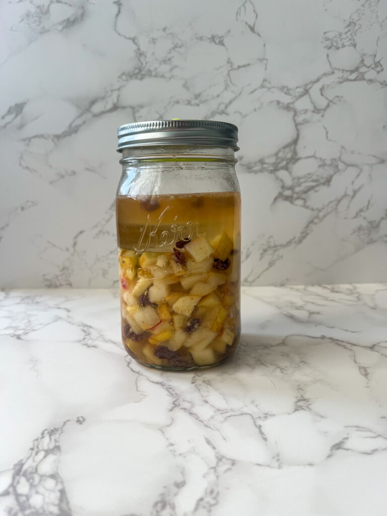 How to Make Fermented Pears with Apple, Ginger, and Spices (Probiotic ...
